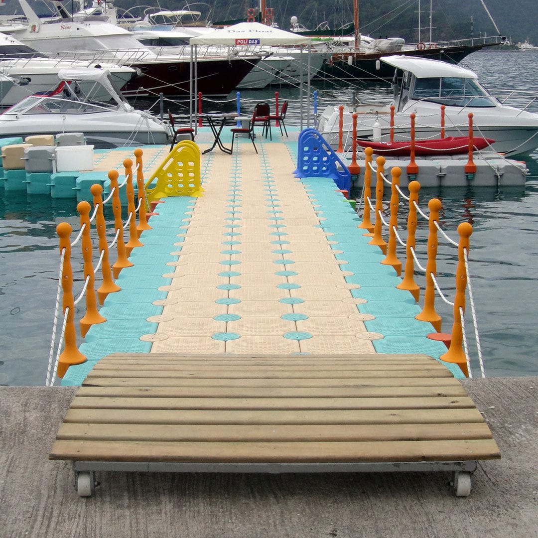 Floating dock - Oliver Dock - modular / mooring / for marinas