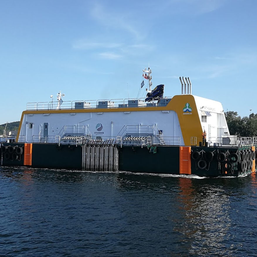 Barge special vessel - Nova 600 - scaleaq - feeder ship