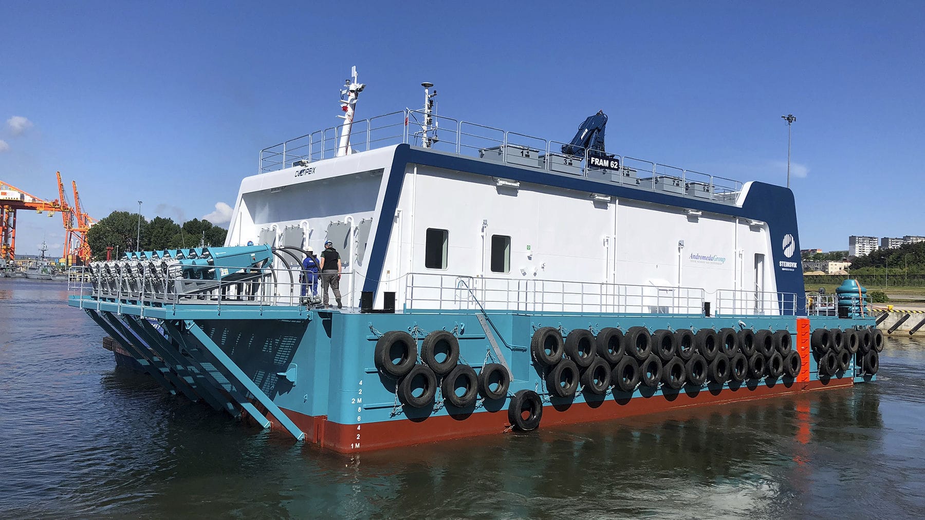 Barge special vessel - Nova 450 - scaleaq - feeder ship