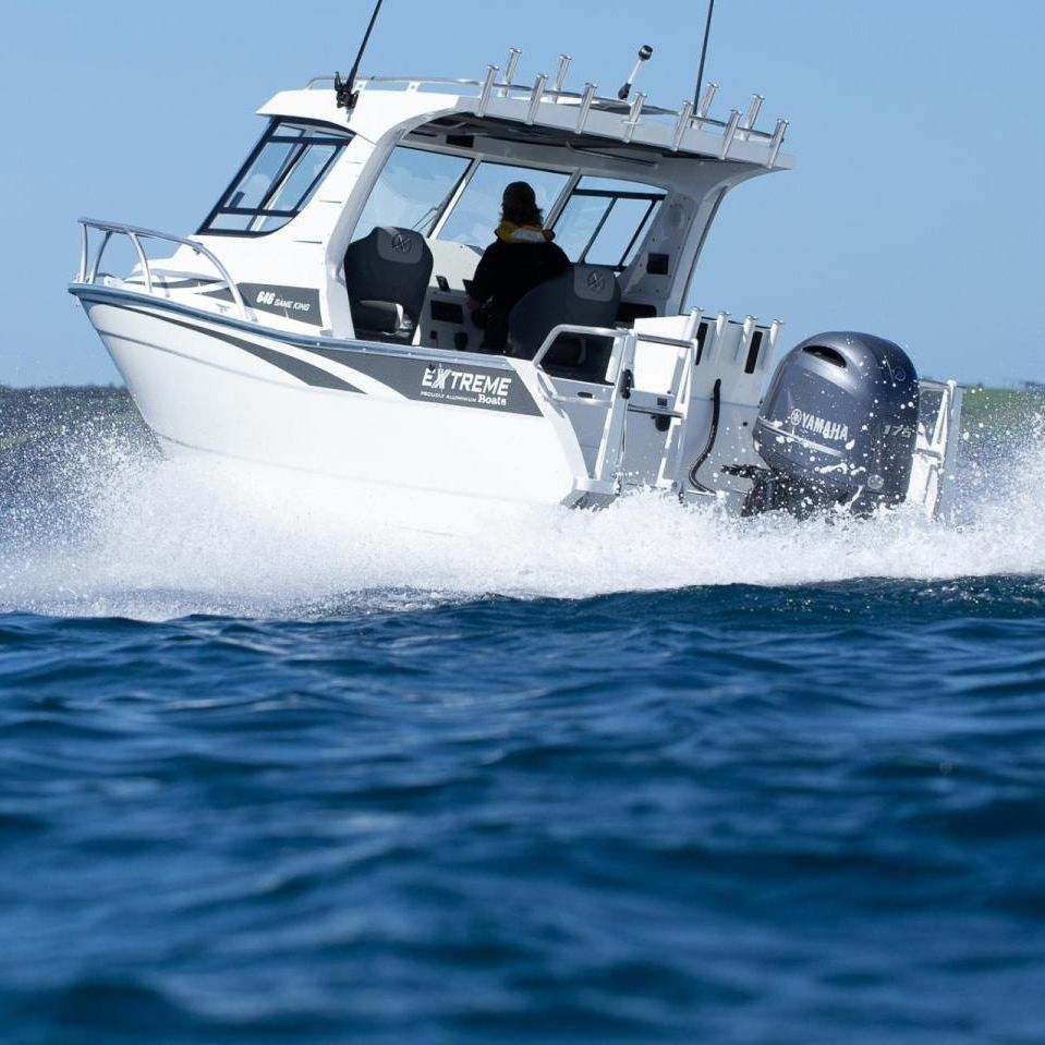 Outboard day fishing boat - 646 GAME KING - Extreme Boats EU Ltd ...