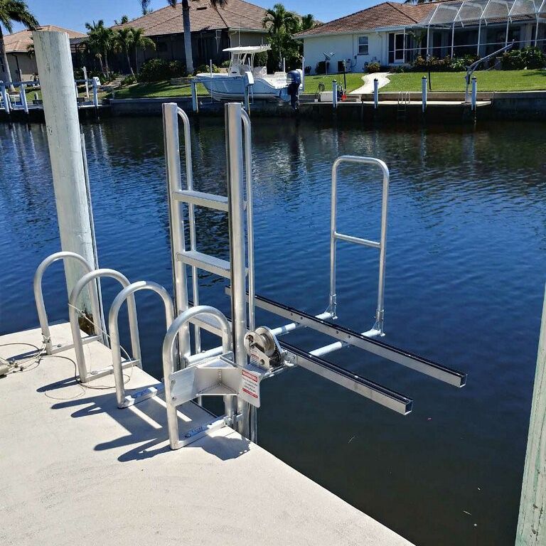 Kayak launching system - Golden Dock Stabilizers