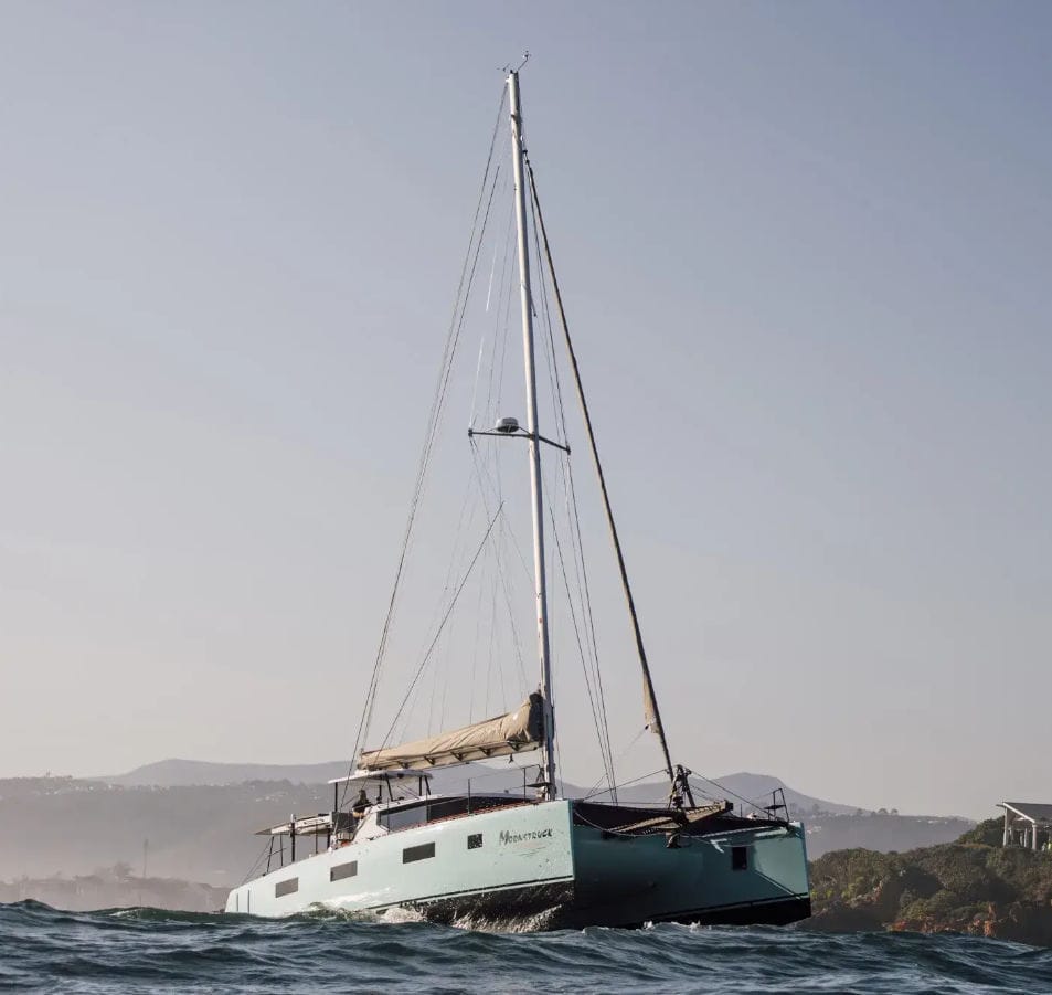 Catamaran - Vision 444 ES - Vision Yachts - cruising / 3-cabin