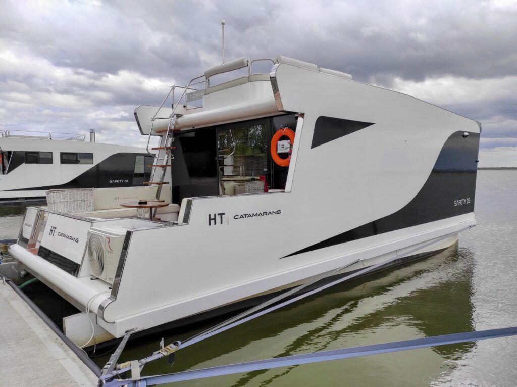Catamaran houseboat - HT 21 - Catamarans-HT - inboard