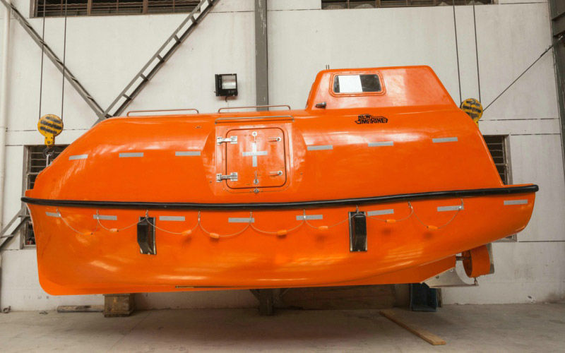 Totally enclosed lifeboat - NM series - Ningbo New Marine Lifesaving ...