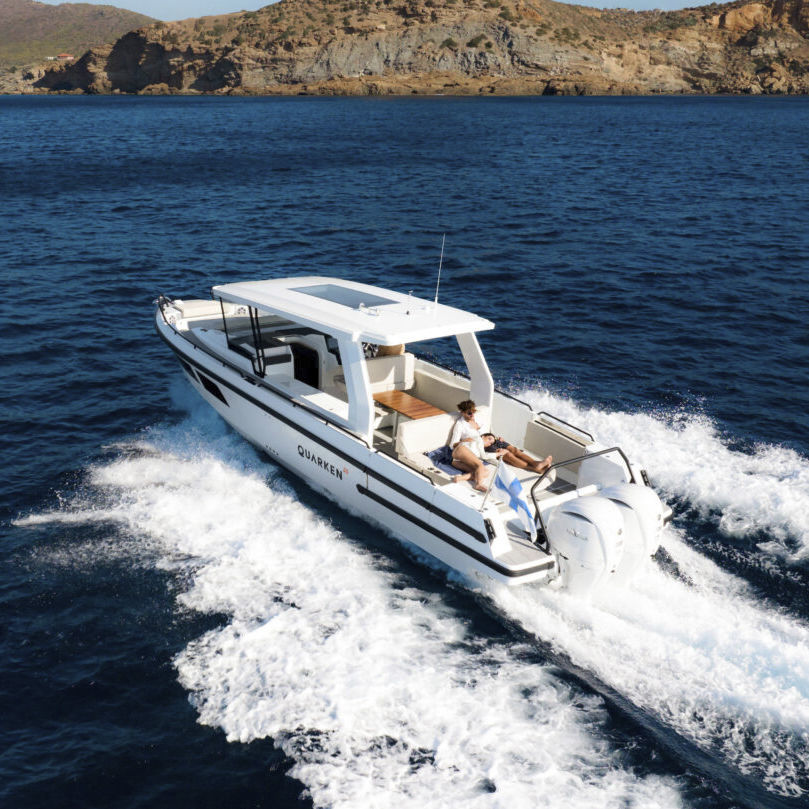 Outboard express cruiser - 35 Grand Tourer - QUARKEN Boats - twin ...