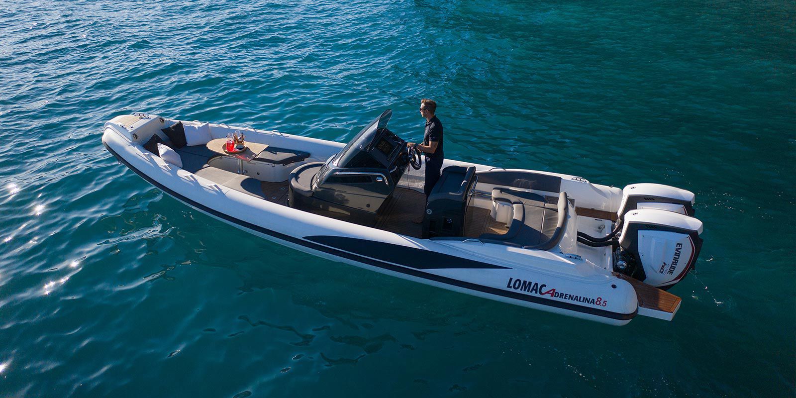 Outboard inflatable boat - ADRENALINA 8.5 - Lomac - twin-engine / rigid ...