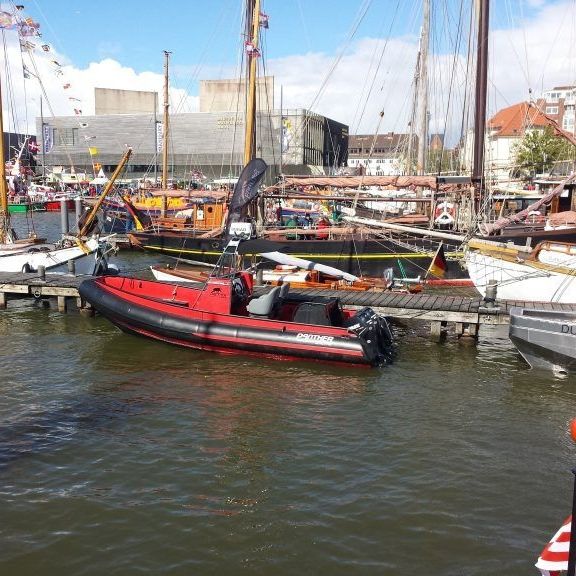 Professional rescue boat - Panther 22 - PETOR - outboard / polyethylene ...