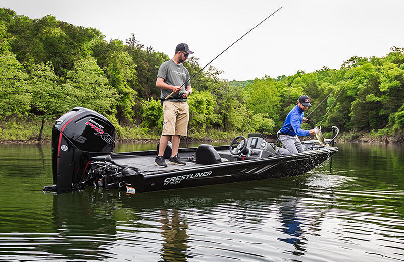 Outboard bass boat - VT 18 - Crestliner - side console / sport-fishing ...
