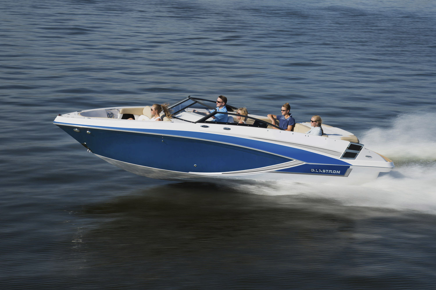 Inboard runabout - GT 245 - Glastron - bowrider / dual-console / wakeboard