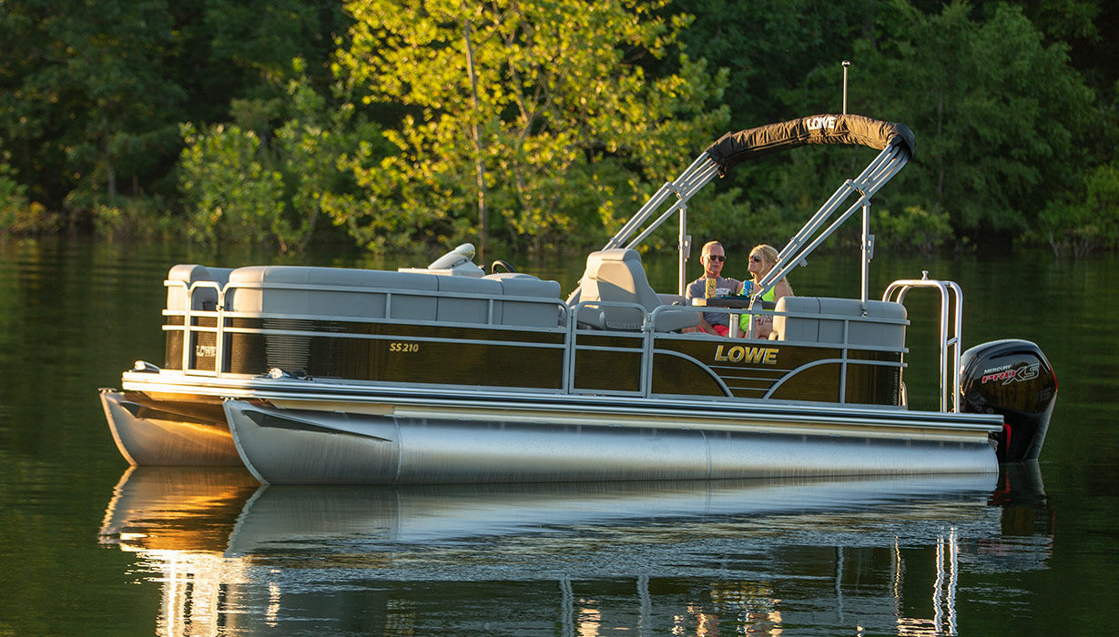 Outboard pontoon boat - SS210 Walk Thru - Lowe - open / sport / aluminum
