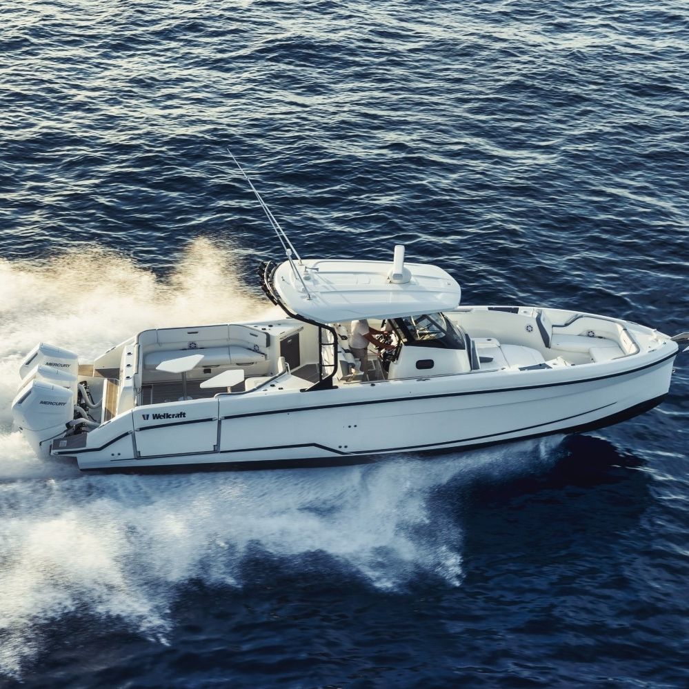 Outboard express cruiser - 38 - Wellcraft - triple-engine / open ...