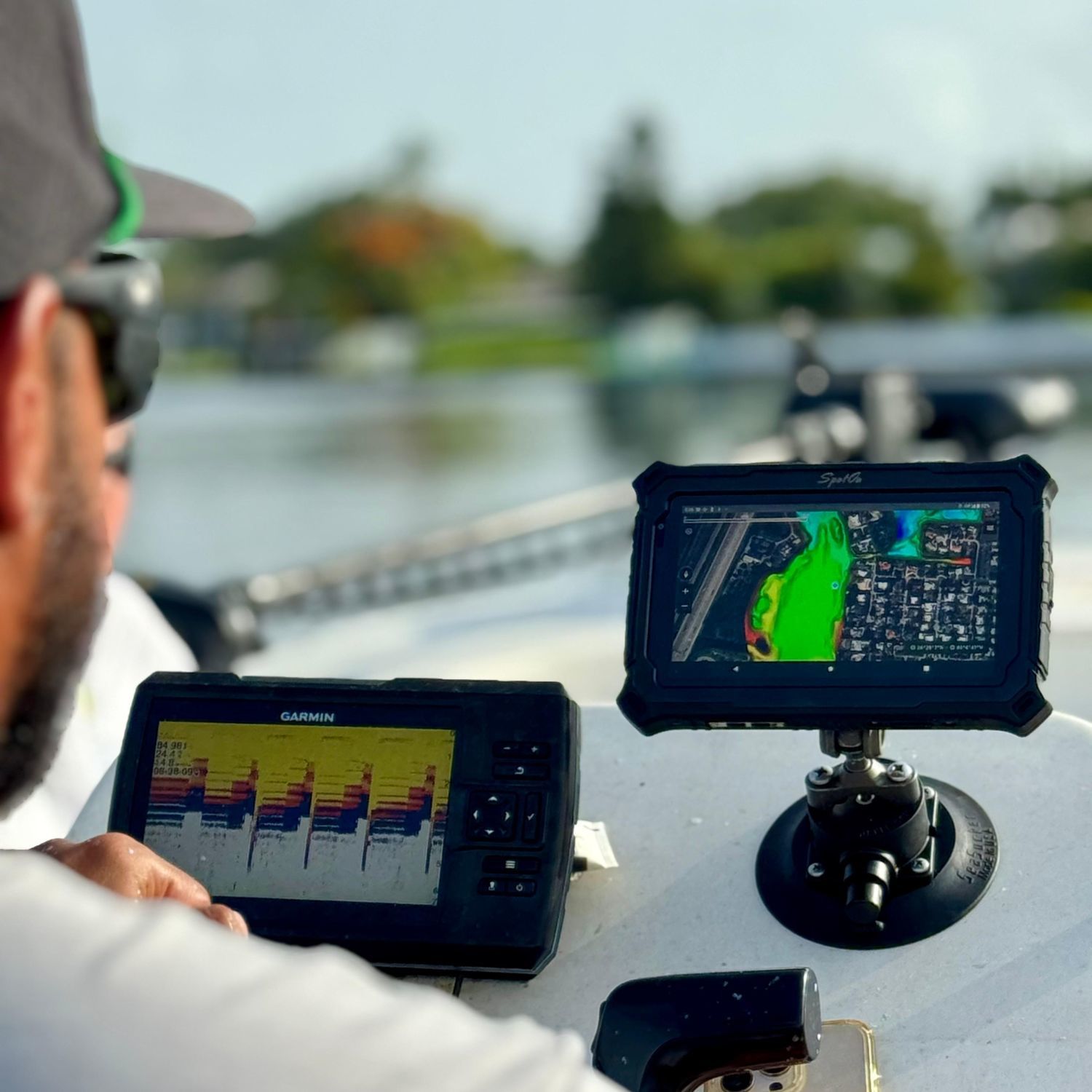 Boat tablet PC - Hydros 7 - Seatronx - marine / portable / touch screen