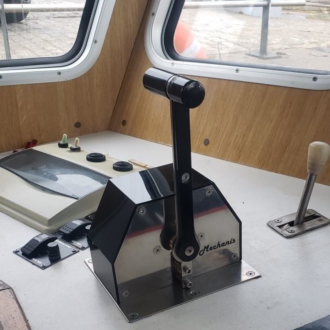 Engine control lever - V120-P - Mechanis S.L. - mechanical / single ...