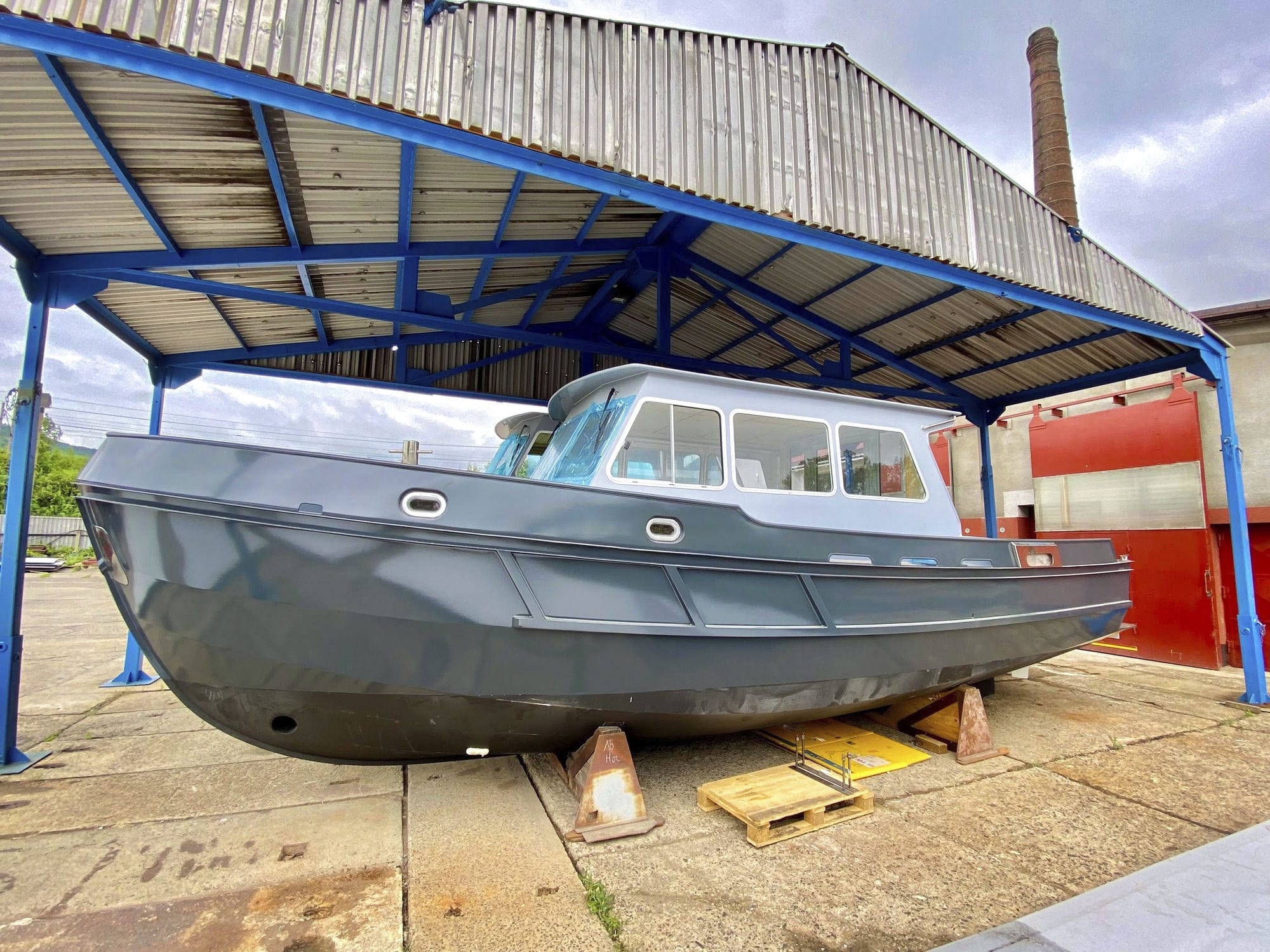 Diesel trawler - JANTAR - BARKMET BOATS - steel / 8-person max. / 1-cabin