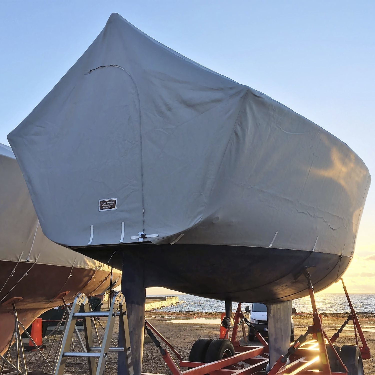 Boat winter cover - KAPELL ANNAT - freeboard / PVC / gray