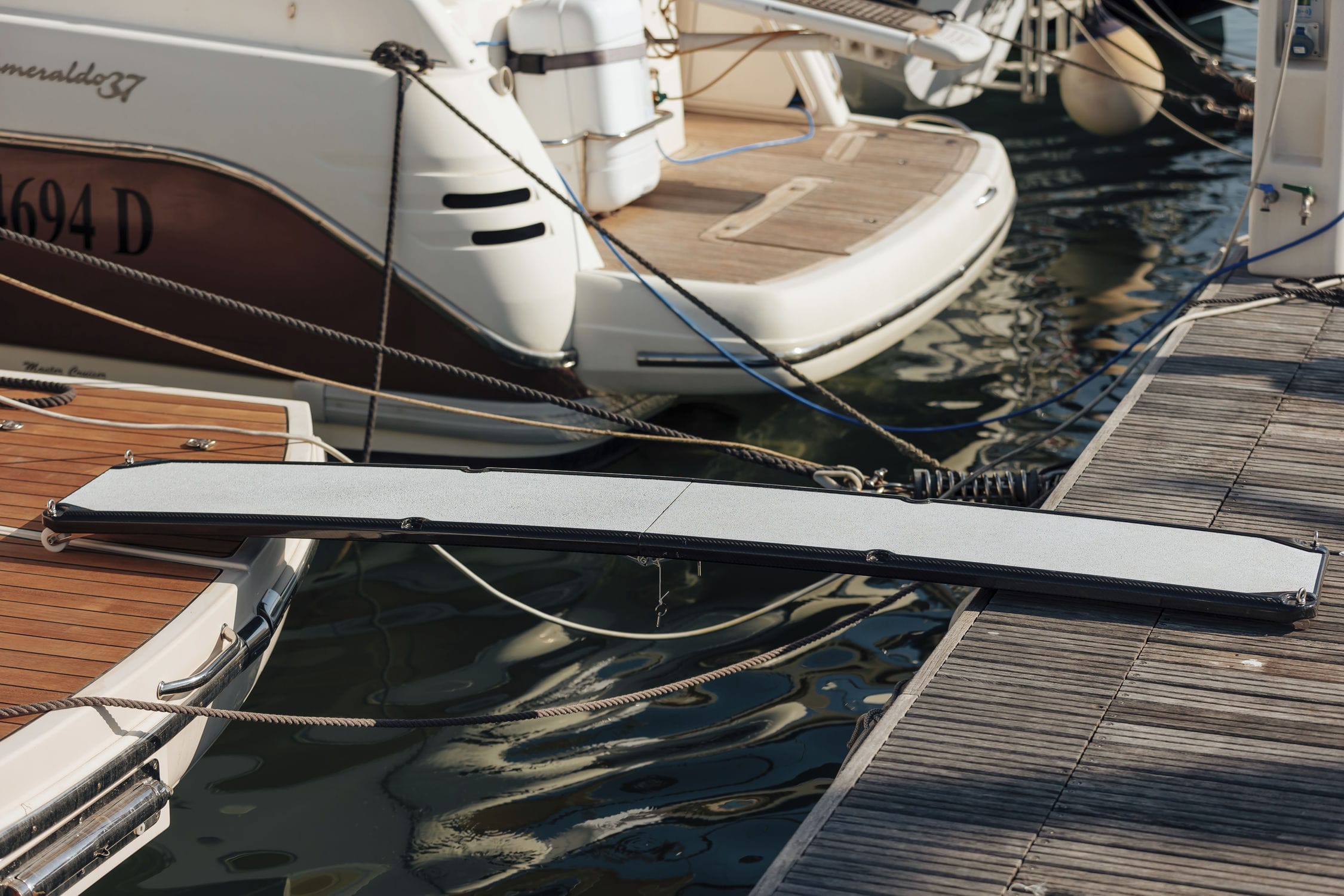 Boat gangway - EasyWay 280 - Aguacarbon - for yacht / for sailboats ...