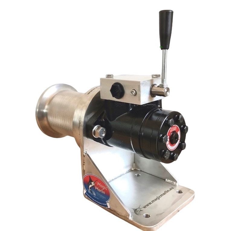 Boat capstan - HC160 - MAGIC MARLIN F.LLI POLIMENO - hydraulic