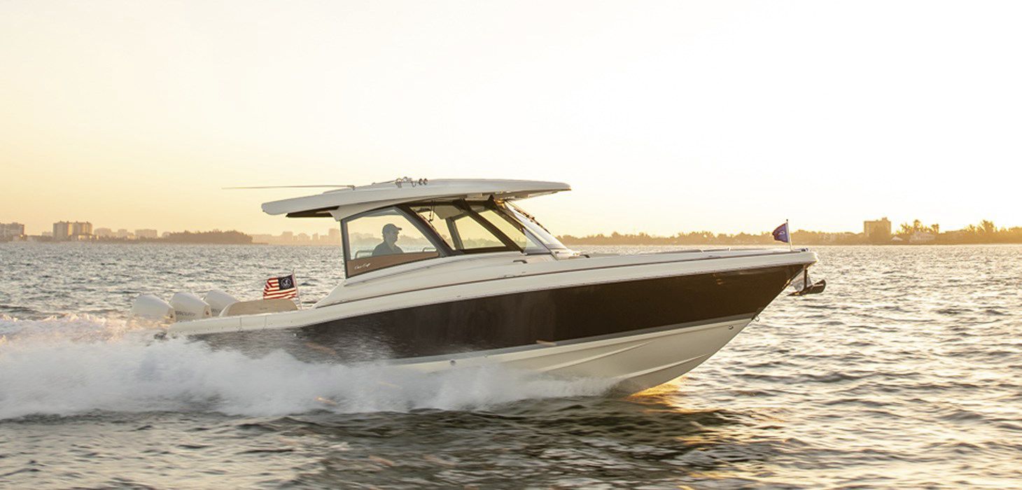 Outboard express cruiser - CALYPSO 35 - Chris Craft - triple-engine ...