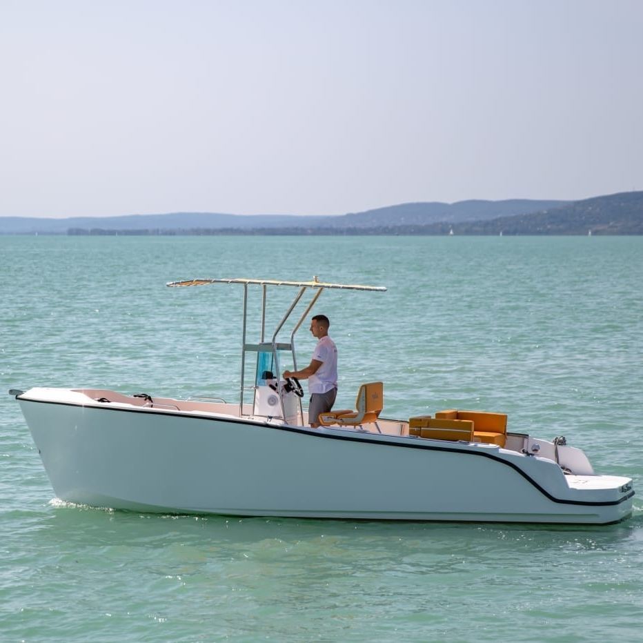 Electric center console boat - 230 CC - PELSOLUTIONS - inboard / 8 ...