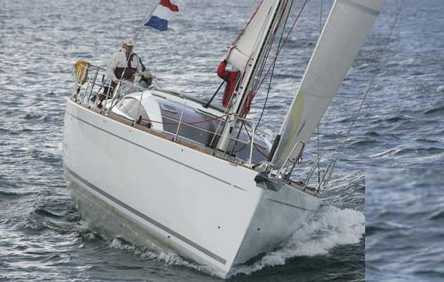 Cruising-racing sailing yacht - COMET 52 RS - Comar Yachts - deck ...