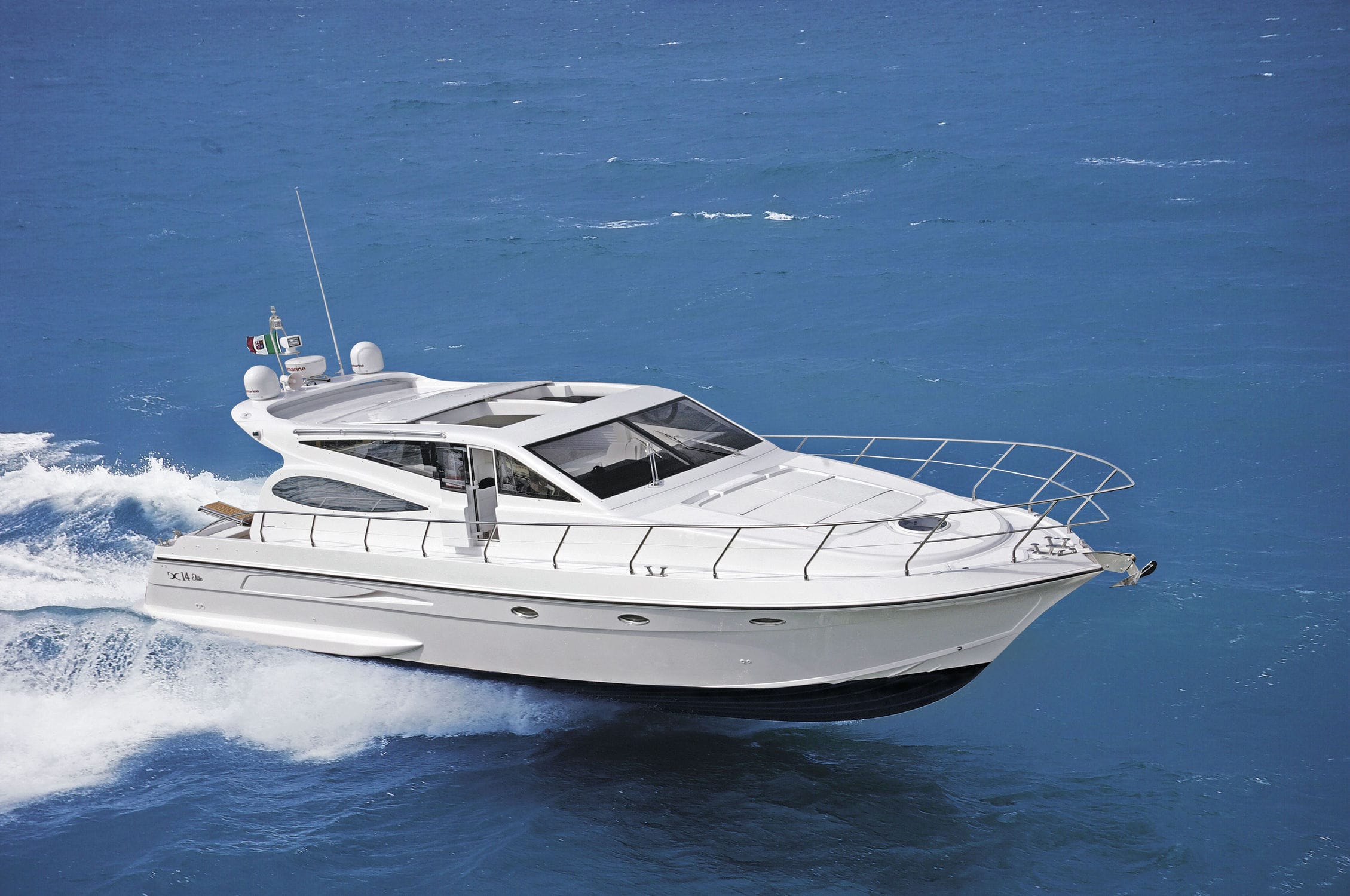 Inboard express cruiser - DC14 Elite - Dellapasqua DC - diesel / twin ...