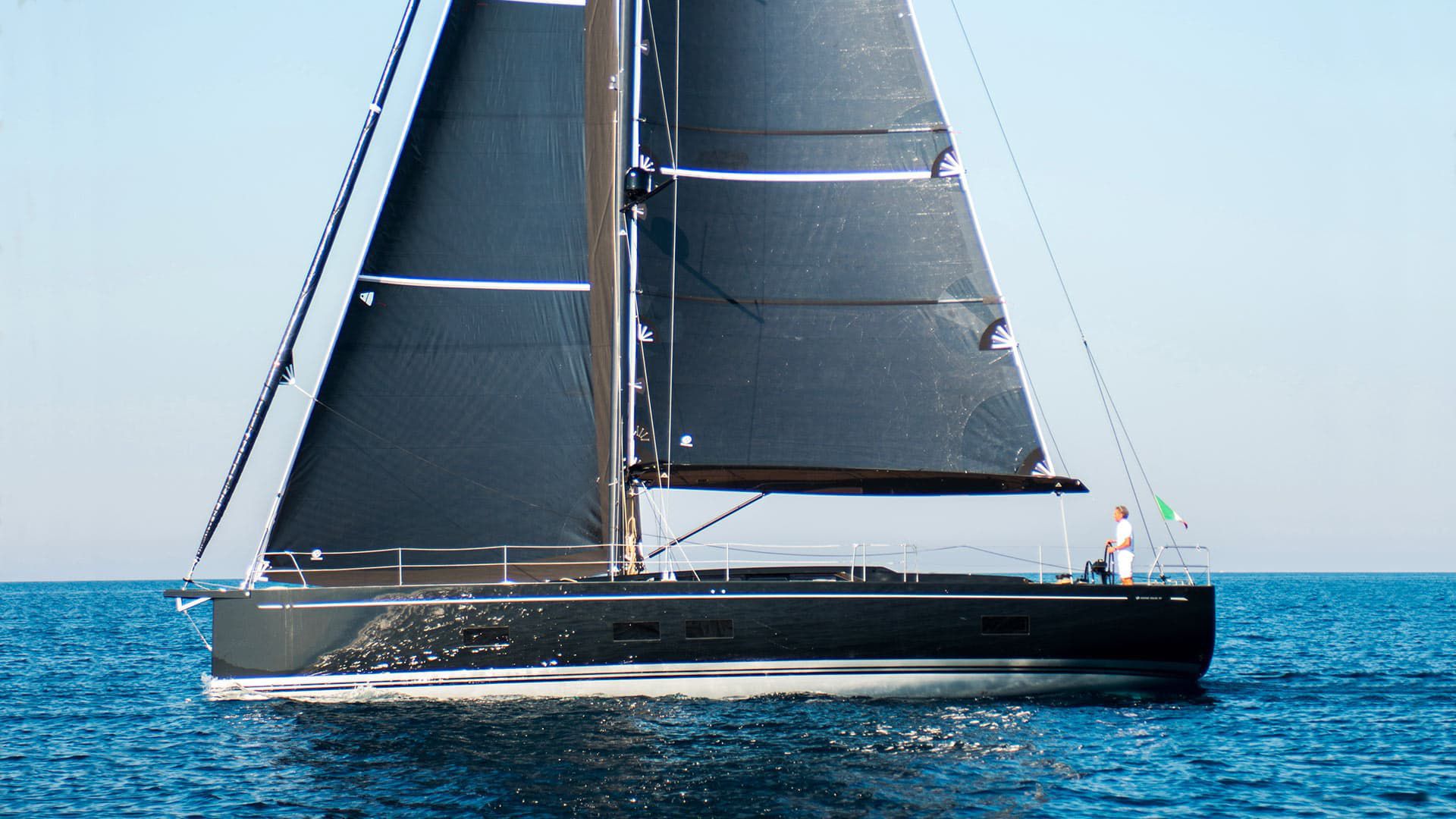 Cruising sailing yacht - GS 72 LC - Grand Soleil Yachts - 4-cabin ...