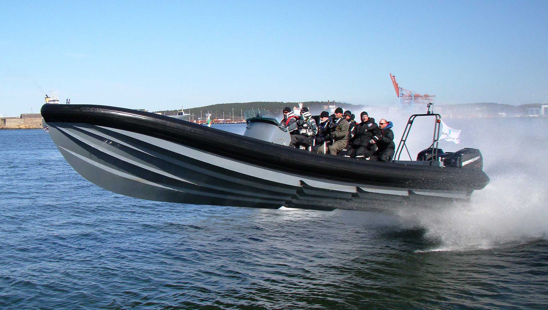 Outboard professional boat - SEABLADE 40 - ICE MARINE - rigid hull ...