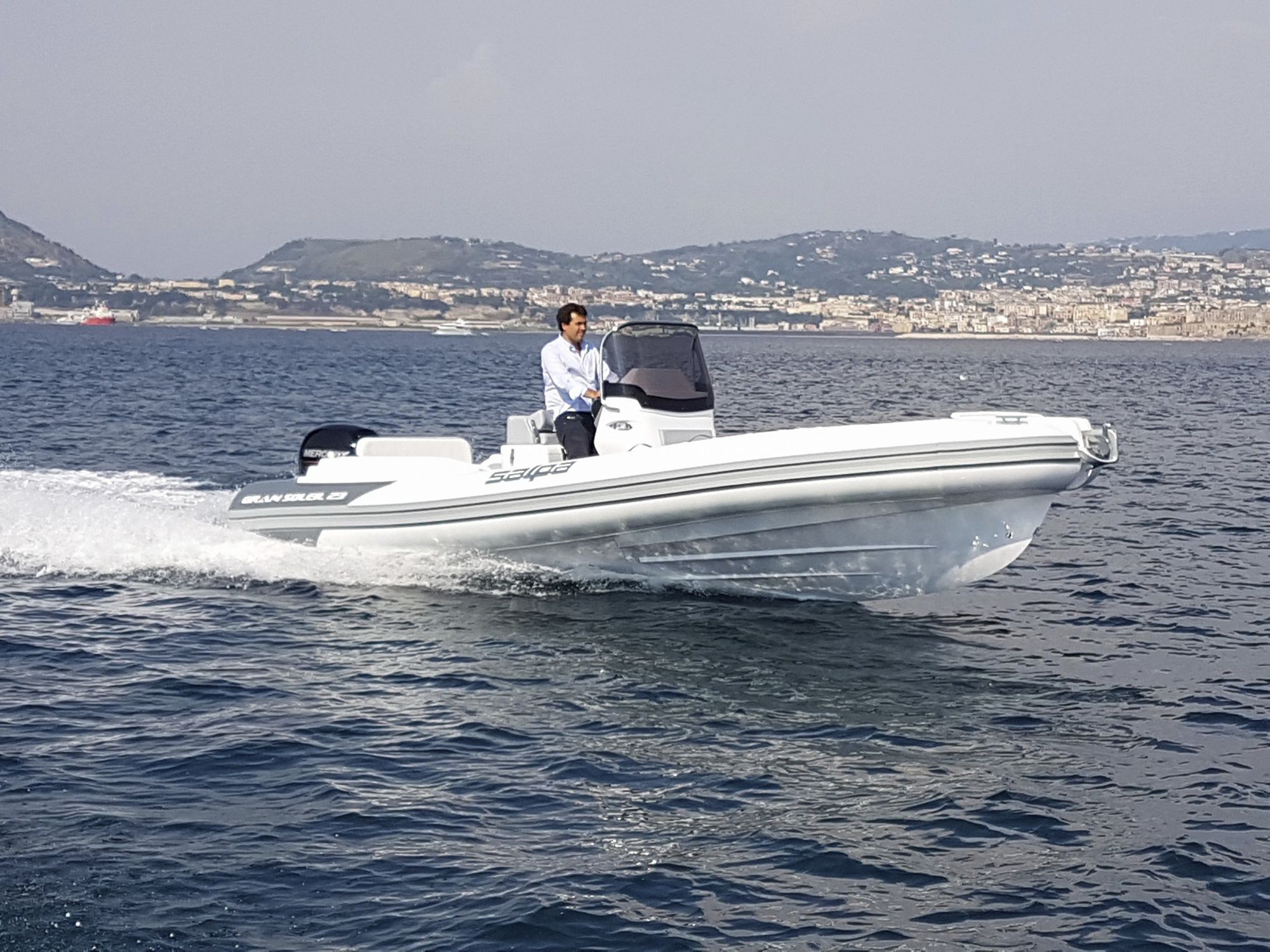 Outboard inflatable boat - GRAN SOLEIL 23 - Nautica Salpa - rigid ...