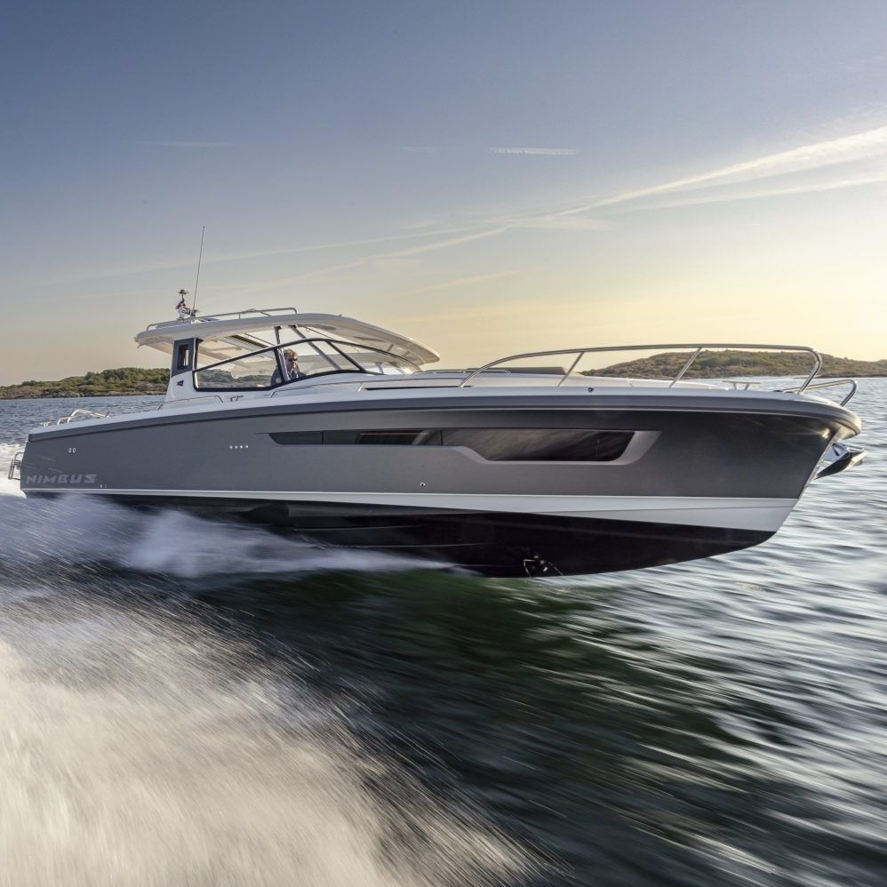 Inboard express cruiser - Weekender 11 - Nimbus - twin-engine / soft ...