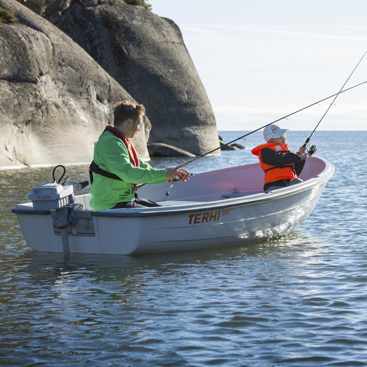 Outboard small boat - 385 - Terhi Oy - open / sport-fishing / 4-person max.