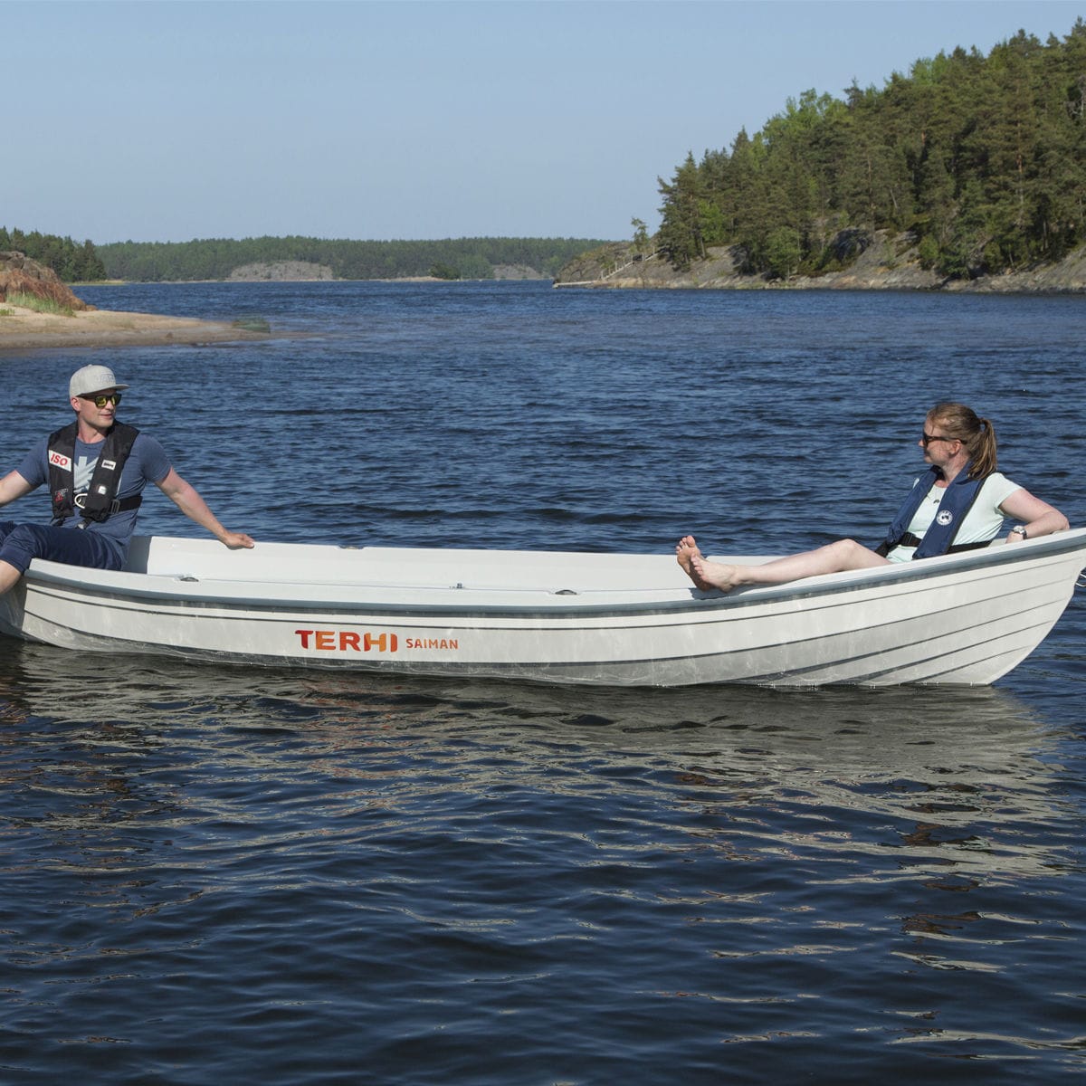 Outboard small boat - Saiman Solar - Terhi Oy - solar powered / open ...