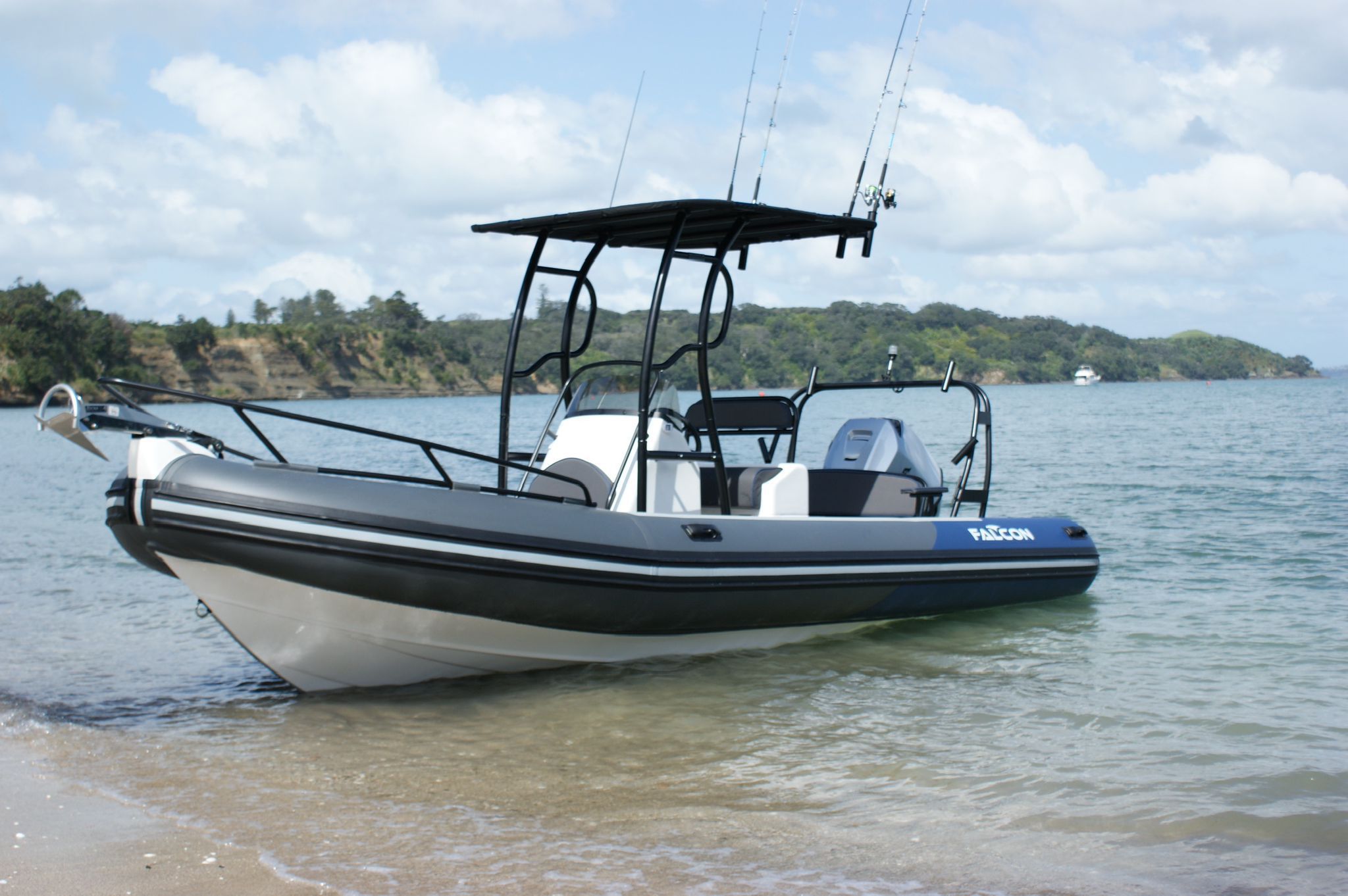 Outboard inflatable boat - 650 - Falcon Inflatables - gasoline / diesel ...