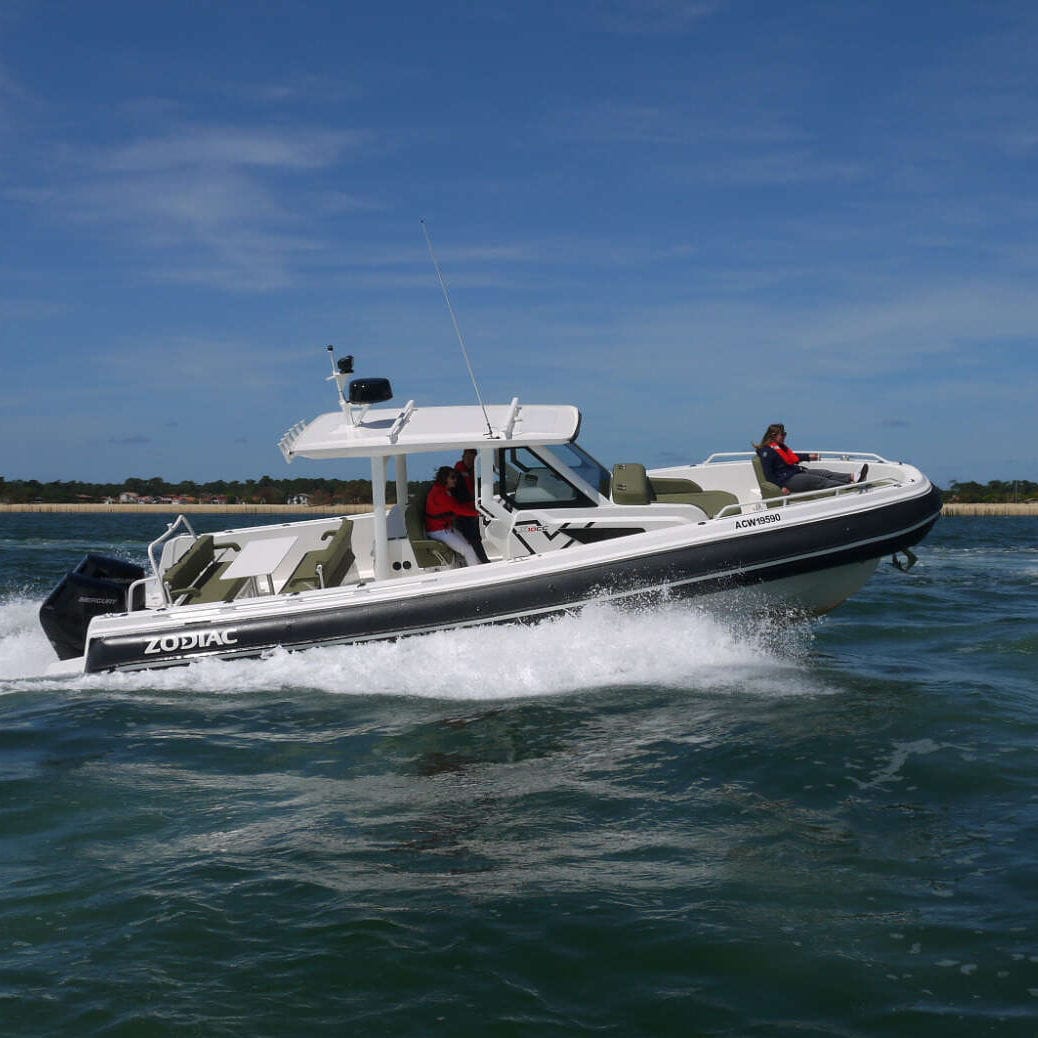 Outboard center console boat - X10CC - ZODIAC - twin-engine / sport / ski
