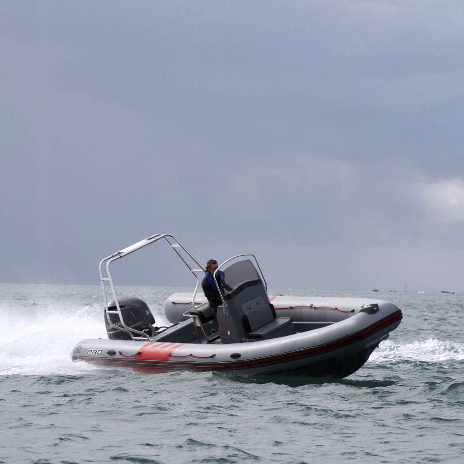 Outboard inflatable boat - Pro 750 - ZODIAC - twin-engine / RIB ...