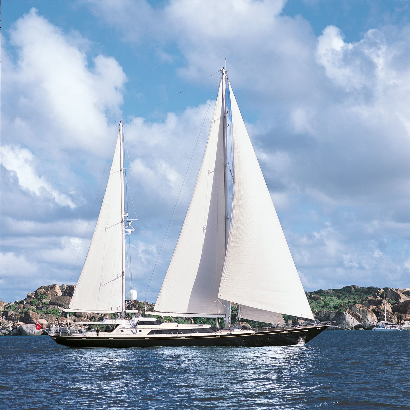 Cruising sailing super-yacht - AQUARIUS - Perini Navi - flybridge ...