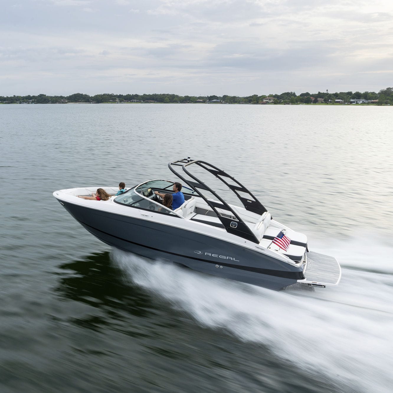 Inboard runabout - LS4 - Regal - dual-console / bowrider / open