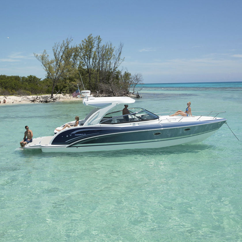 Inboard express cruiser - 350 Sun - Formula - open / dual-console / sport