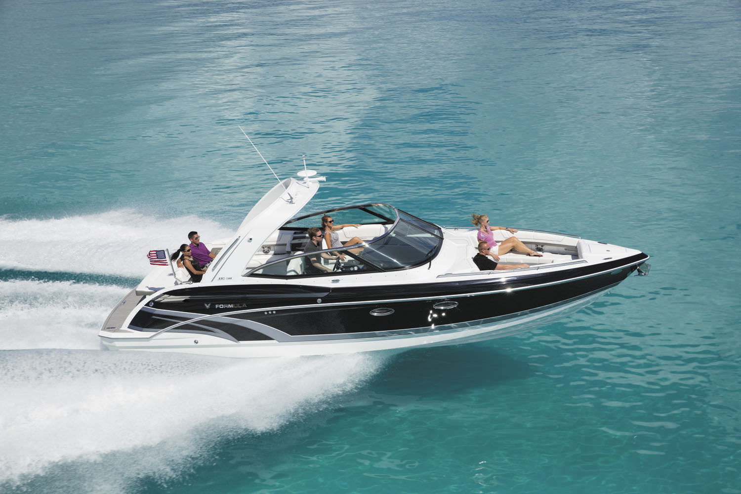 Inboard runabout - 330 - Formula - outboard / dual-console / bowrider
