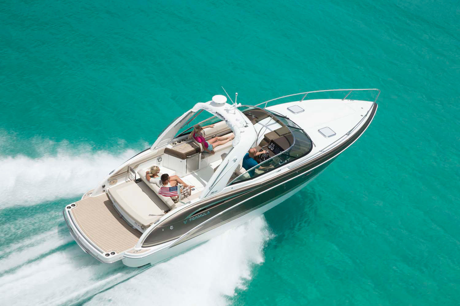 Inboard cabin cruiser - 310 Sun - Formula - open / sport / ski