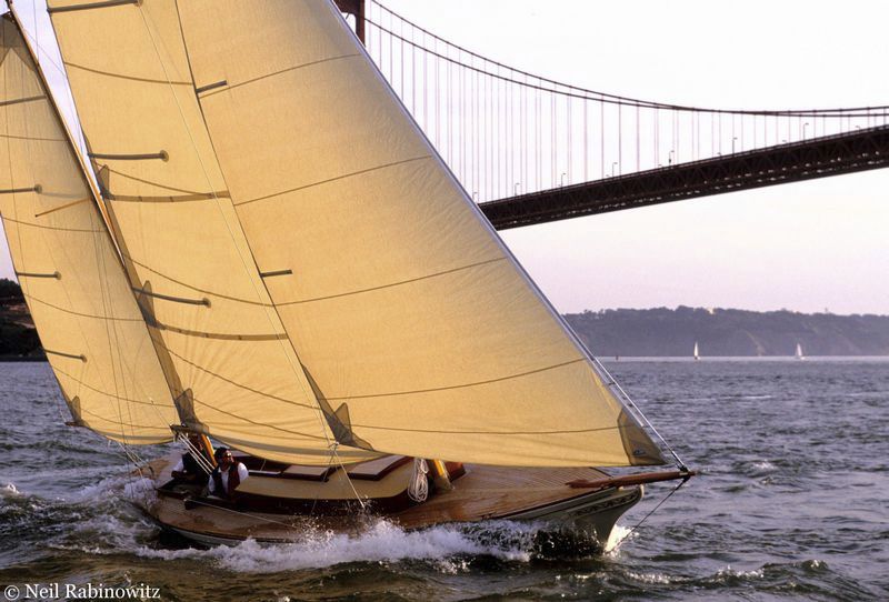 Classic sailboat - S/V ARAMINTA - Legendary Yachts - ketch