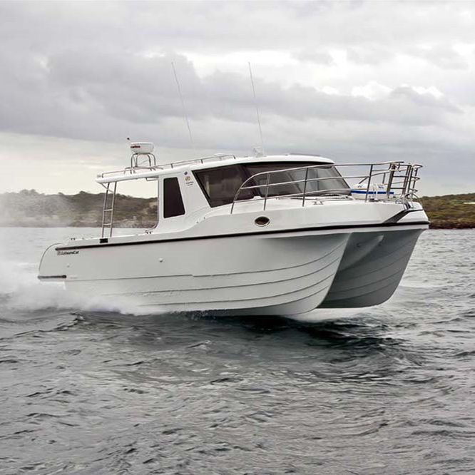 Catamaran express cruiser - 9000 Kingfisher Express - LeisureCat ...
