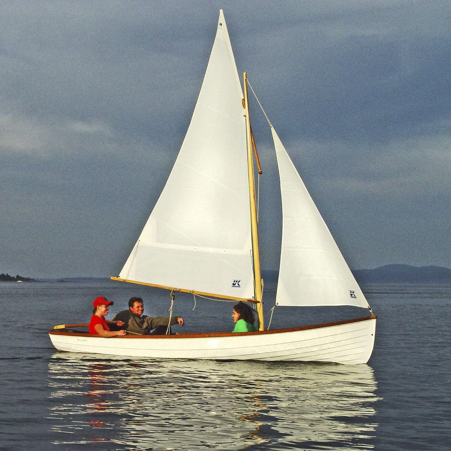 Multiple sailing dinghy - Spirit® Tyee 14 - Whitehall Rowing & Sail ...