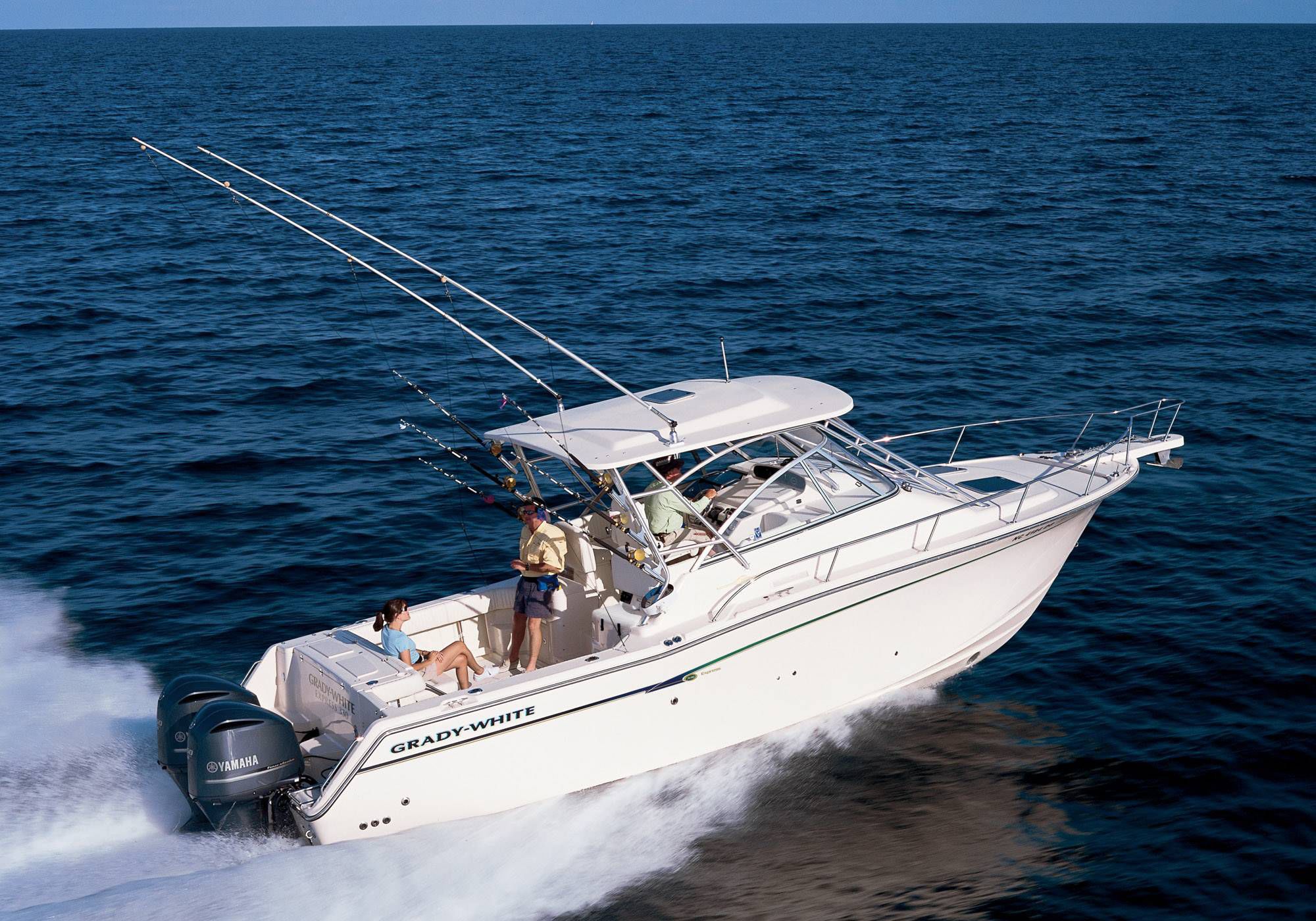 Outboard express cruiser - Express 330 - Grady-White - twin-engine ...