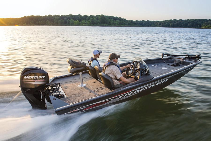 Outboard bass boat - PRO TEAM™ 175 TF - Tracker - side console / sport ...