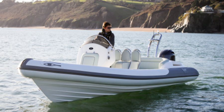 Outboard inflatable boat - PRIME SIX77 - Ribeye - center console / 10 ...