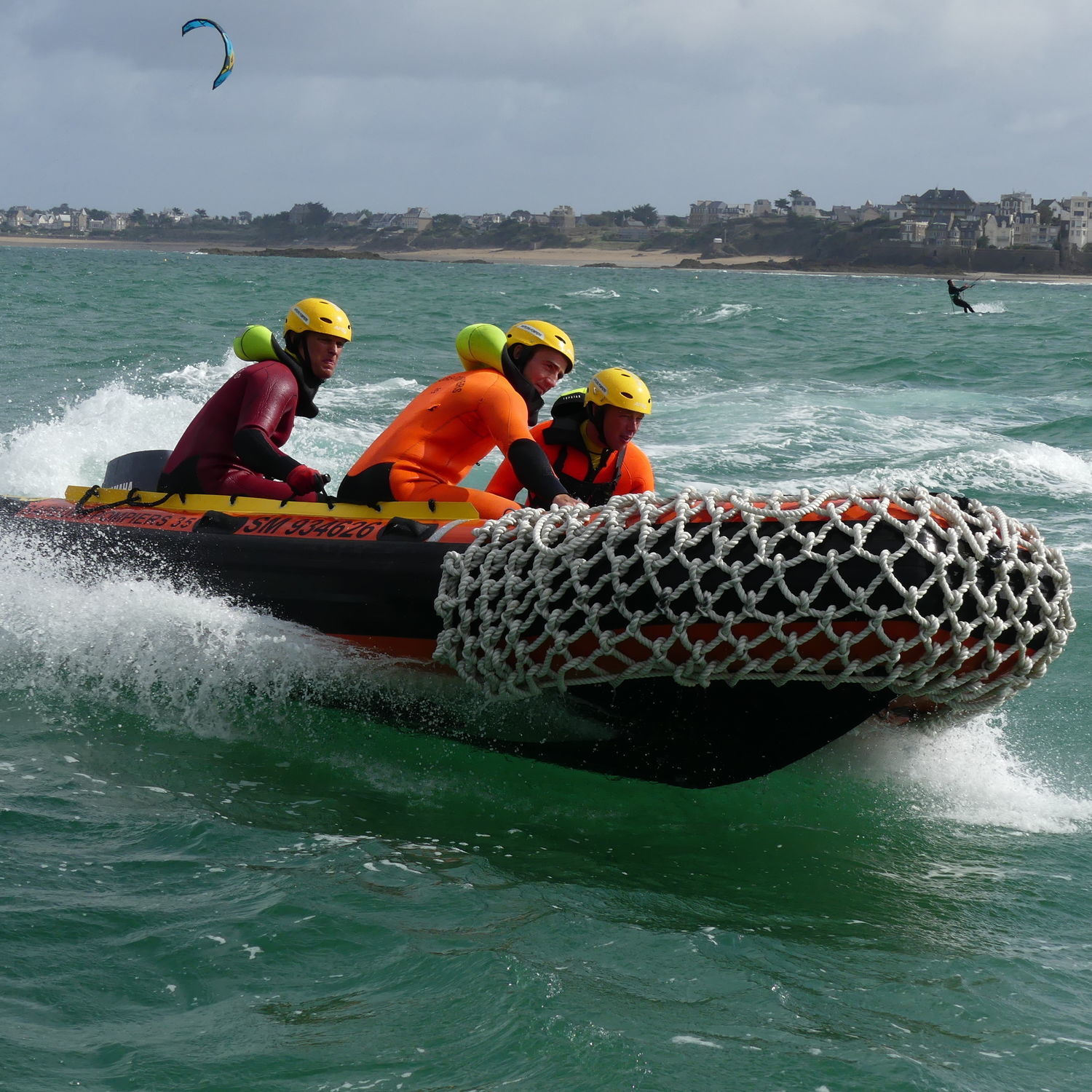 Professional rescue boat - 425 PRORAID - Sillinger - harbor service ...