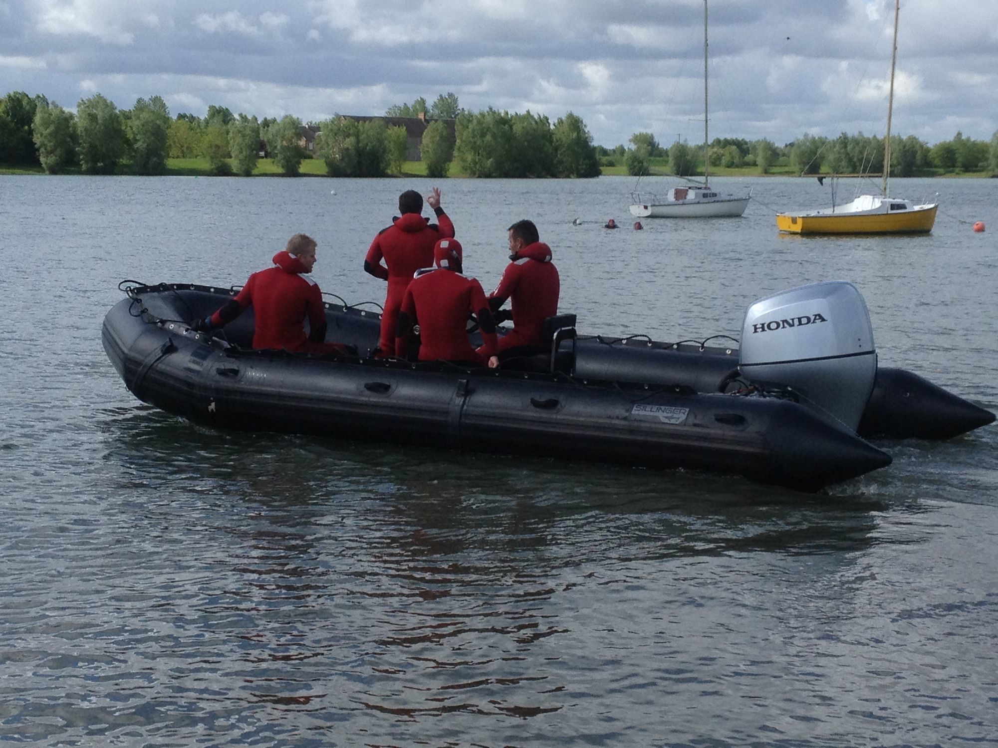 Search and rescue boat - 630 UM - Sillinger - dive support boat ...