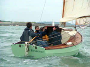 Day-sailer - BENIGUET - Grand Largue - classic / open transom / sliding ...