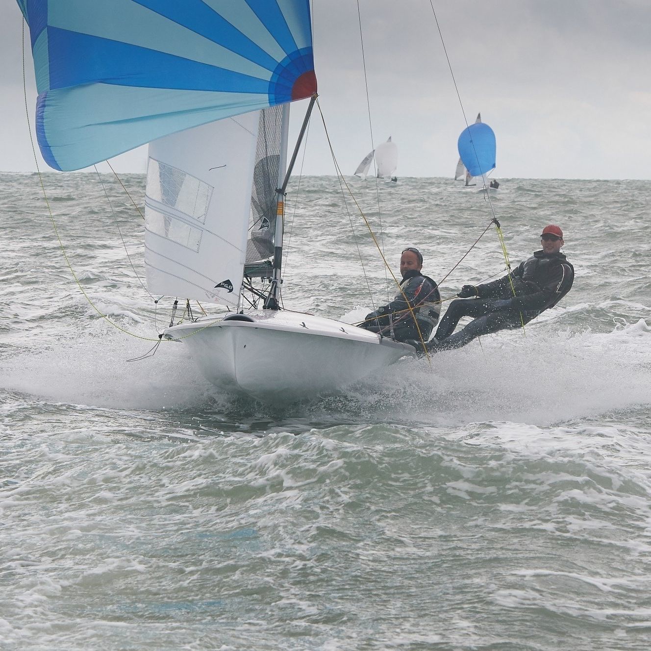 Double-handed sailing dinghy - Ovington - regatta / single-trapeze / 505