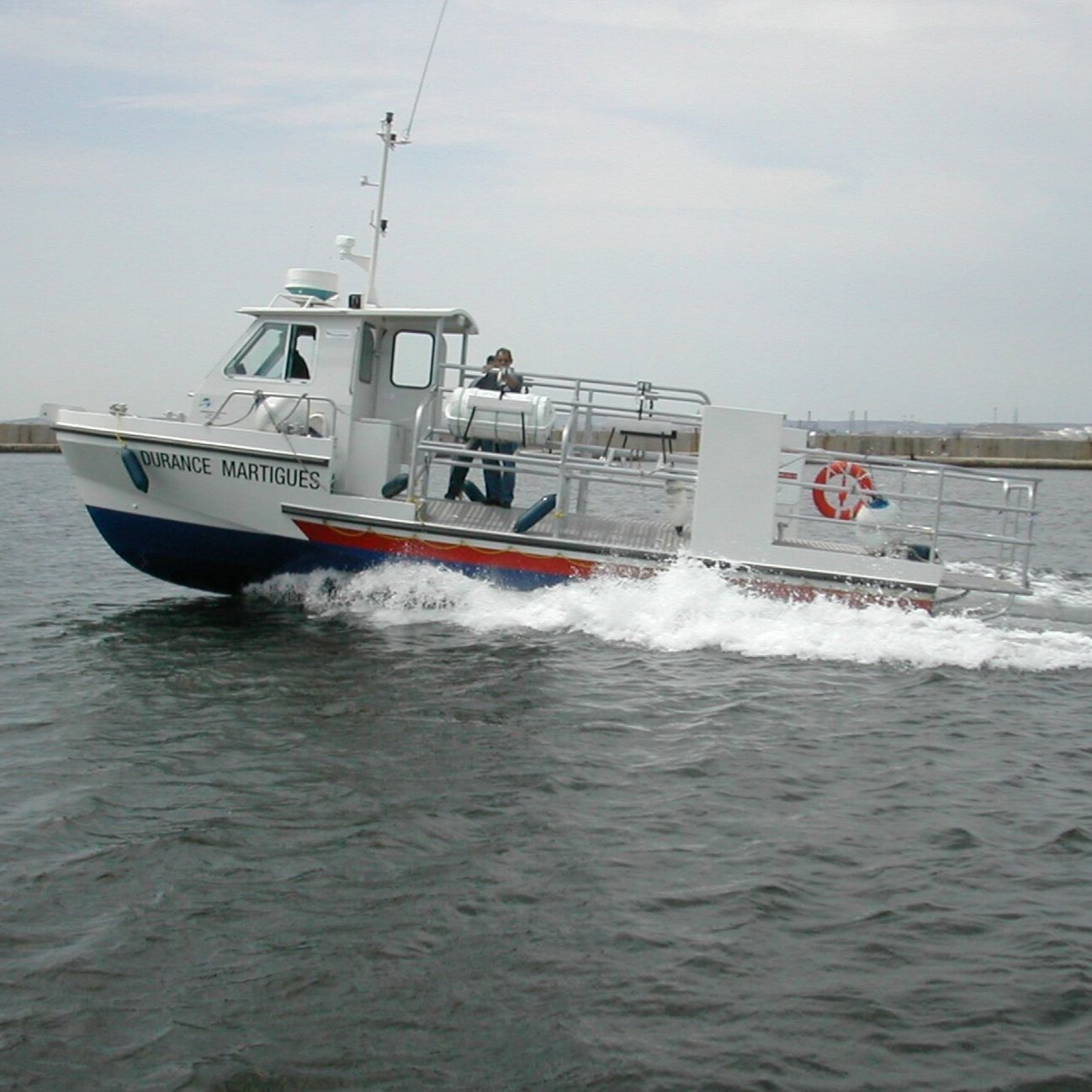 Professional rescue boat - DURANCE - Chantier Naval Delavergne ...